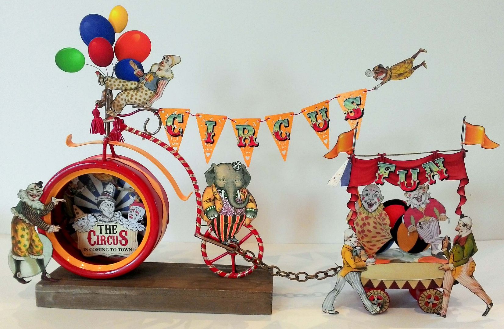 Artfully Musing: THE CIRCUS COMES TO TOWN – NEW Clowning Around Collage Sheet & FREE Circus ...